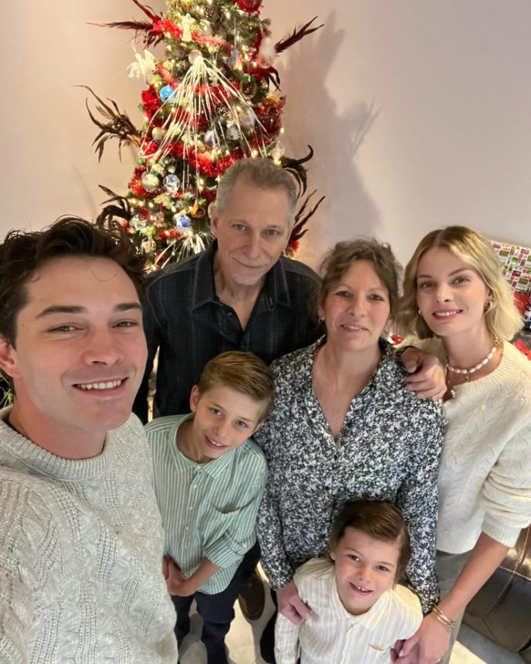 Francisco Lachowski Young, Family, Net Worth, Height Bio 2024 - English ...