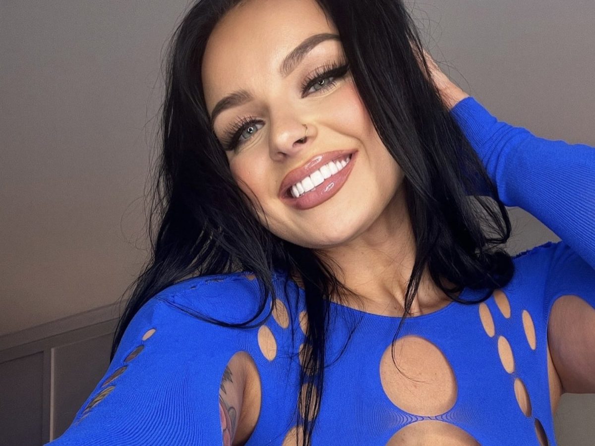 Payton Preslee: Her Journey, Career, and Earnings - English Loom